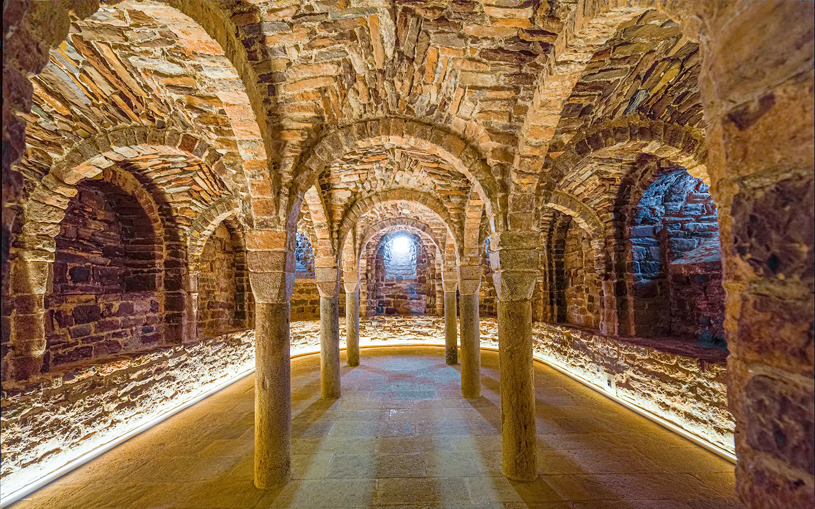 Roman Catacomb Tours Exclusive Crypt Access